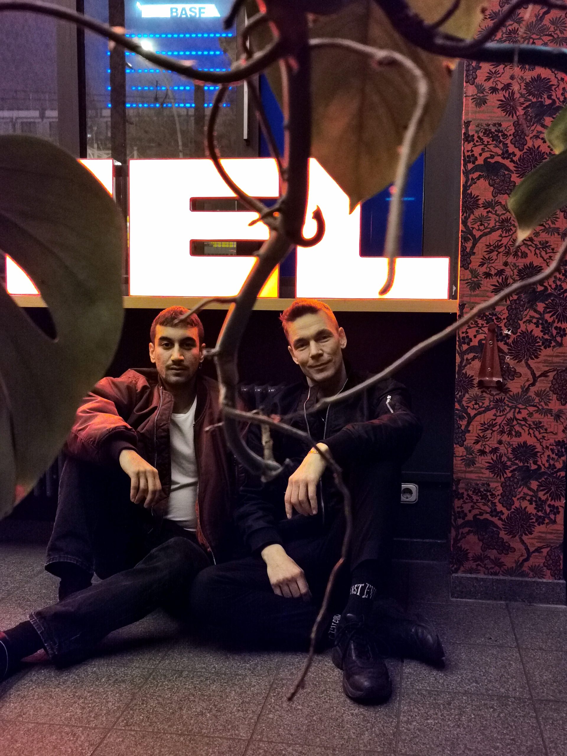 El Universe (TR/SE/DK) - Dynamo